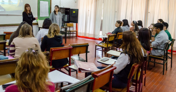 FCPyS abre las puertas a 800 aspirantes para el ingreso 2023 - FCPyS ...